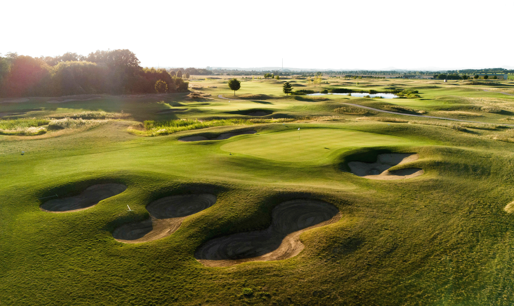 Spela golf till halv geenfee med Golfamore!