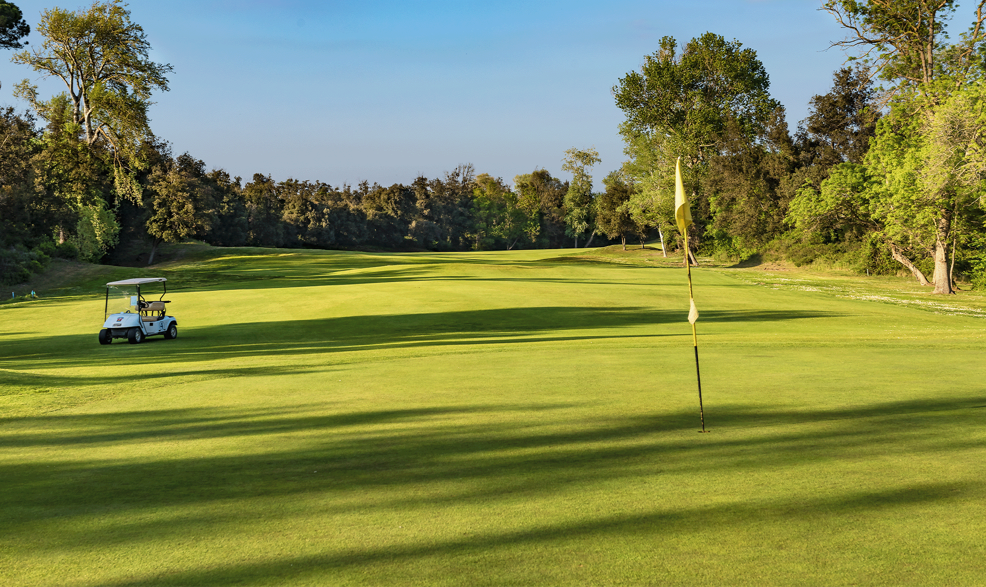 Spela golf till halv geenfee med Golfamore!