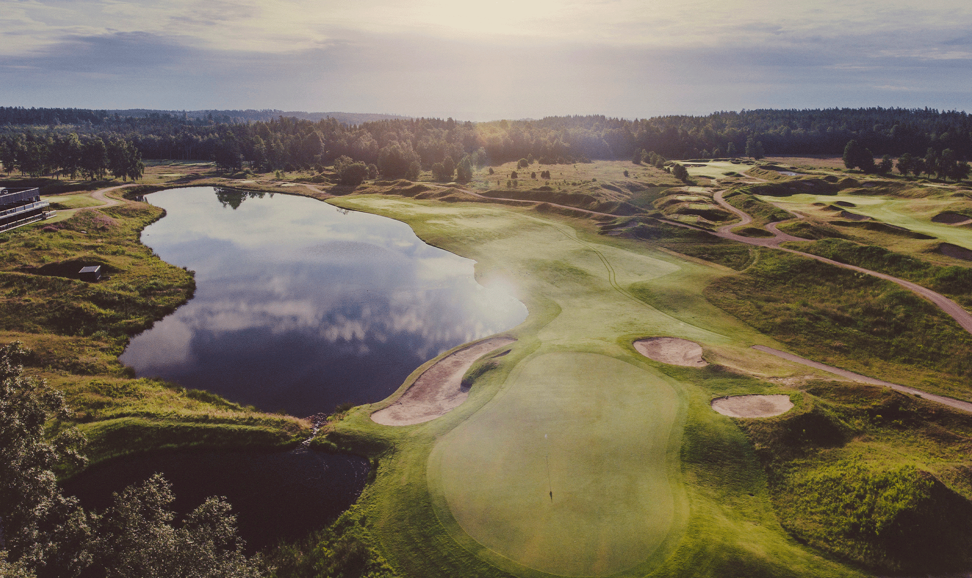 Spela golf till halv geenfee med Golfamore!